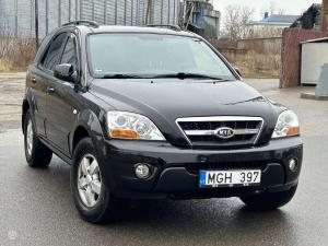 Black Kia Sorento 2009 in Ukmerge, with an engine capacity of 2.50 L and mileage of 273 thousand km for 3650 €, photo  on AUTOMOTO.COM.LV