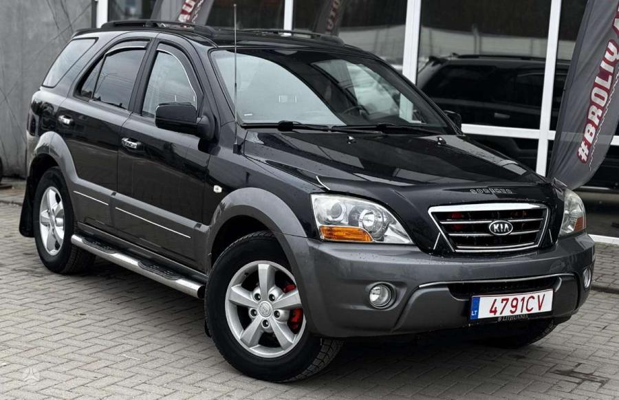 Melns Kia Sorento 2009 Radviliškis, ar dzinēja tilpumu 2.50 L un nobraukumu 260 tūkst. km par 4250 €, foto 2 vietnē AUTOMOTO.COM.LV