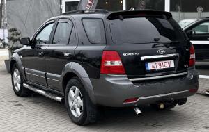 Melns Kia Sorento 2009 Radviliškis, ar dzinēja tilpumu 2.50 L un nobraukumu 260 tūkst. km par 4250 €, foto 11 vietnē AUTOMOTO.COM.LV
