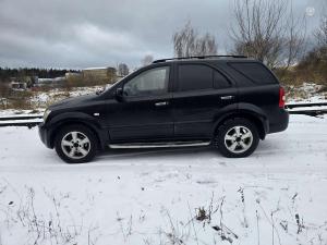 Melns Kia Sorento 2009 Viļņa, ar dzinēja tilpumu 2.50 L un nobraukumu 221 tūkst. km par 2600 €, foto 5 vietnē AUTOMOTO.COM.LV