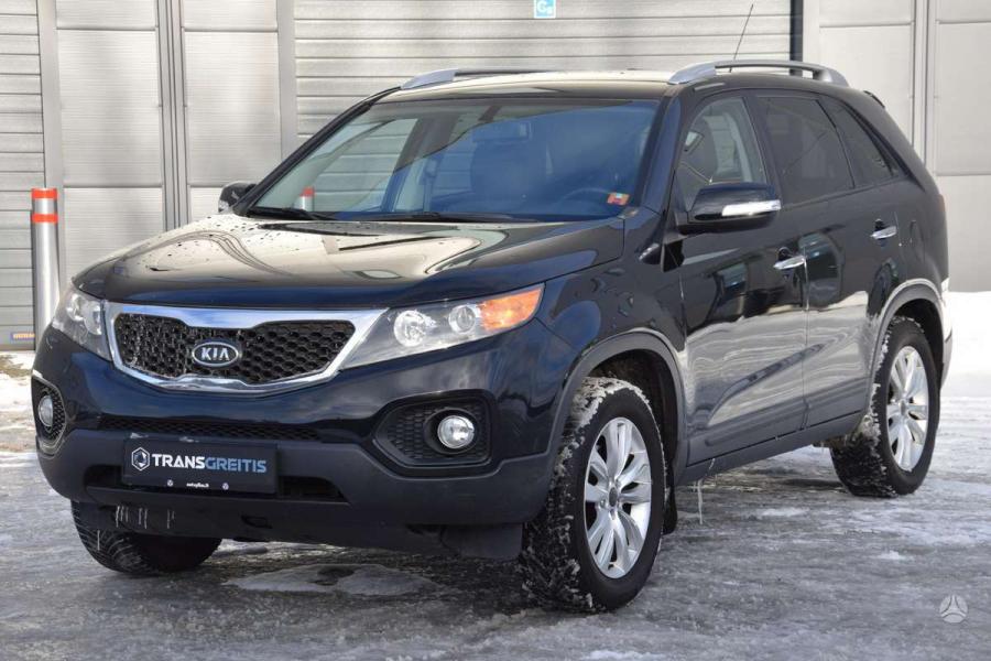 Melns Kia Sorento 2009 Viļņa, ar dzinēja tilpumu 2.35 L un nobraukumu 273 tūkst. km par 5999 €, foto 4 vietnē AUTOMOTO.COM.LV