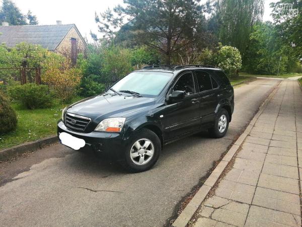 Melns Kia Sorento 2009 Šauļi, ar dzinēja tilpumu 2.50 L un nobraukumu 301 tūkst. km par 2650 €, foto 3 vietnē AUTOMOTO.COM.LV