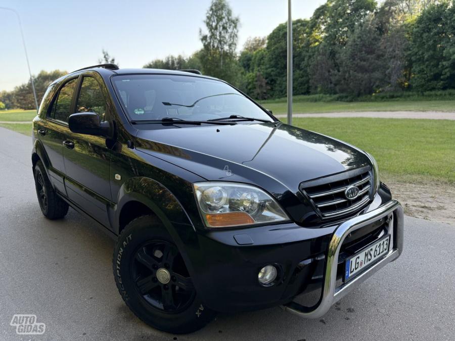 Melns Kia Sorento 2009 Prienai, ar dzinēja tilpumu 2.50 L un nobraukumu 215 tūkst. km par 3600 €, foto 6 vietnē AUTOMOTO.COM.LV