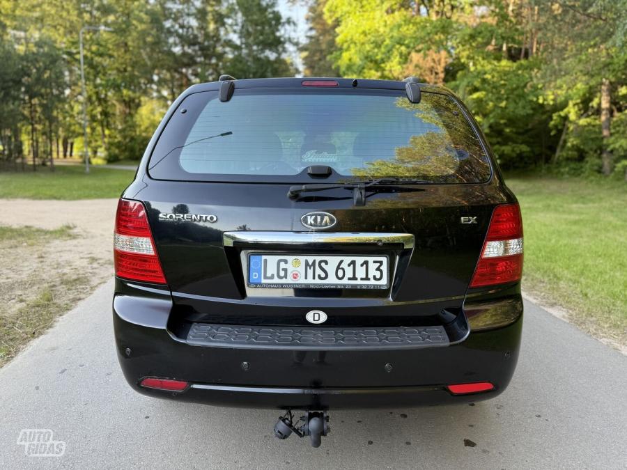 Melns Kia Sorento 2009 Prienai, ar dzinēja tilpumu 2.50 L un nobraukumu 215 tūkst. km par 3600 €, foto 11 vietnē AUTOMOTO.COM.LV