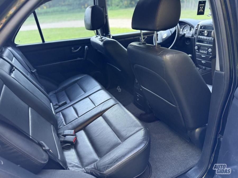 Melns Kia Sorento 2009 Prienai, ar dzinēja tilpumu 2.50 L un nobraukumu 215 tūkst. km par 3600 €, foto 16 vietnē AUTOMOTO.COM.LV