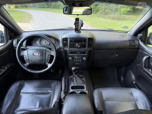 Melns Kia Sorento 2009 Prienai, ar dzinēja tilpumu 2.50 L un nobraukumu 215 tūkst. km par 3600 €, foto 21 vietnē AUTOMOTO.COM.LV