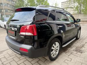 Melns Kia Sorento 2009 Rīga, ar dzinēja tilpumu 2.20 L un nobraukumu 271 tūkst. km par 5350 €, foto 6 vietnē AUTOMOTO.COM.LV