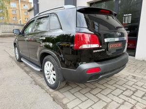 Melns Kia Sorento 2009 Rīga, ar dzinēja tilpumu 2.20 L un nobraukumu 271 tūkst. km par 5350 €, foto 8 vietnē AUTOMOTO.COM.LV