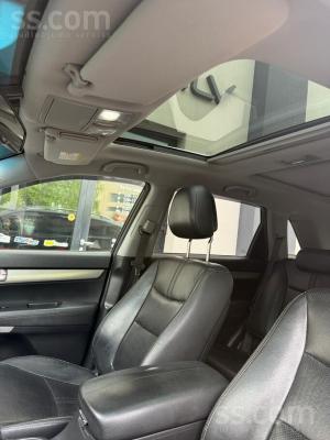 Melns Kia Sorento 2009 Rīga, ar dzinēja tilpumu 2.20 L un nobraukumu 271 tūkst. km par 5350 €, foto 9 vietnē AUTOMOTO.COM.LV