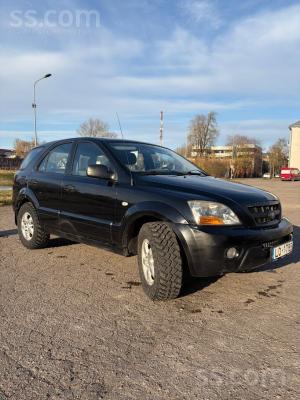Melns Kia Sorento 2009 Liepāja, ar dzinēja tilpumu 2.50 L un nobraukumu 360 tūkst. km par 3900 €, foto 4 vietnē AUTOMOTO.COM.LV