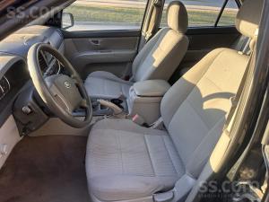 Melns Kia Sorento 2009 Liepāja, ar dzinēja tilpumu 2.50 L un nobraukumu 360 tūkst. km par 3900 €, foto 9 vietnē AUTOMOTO.COM.LV