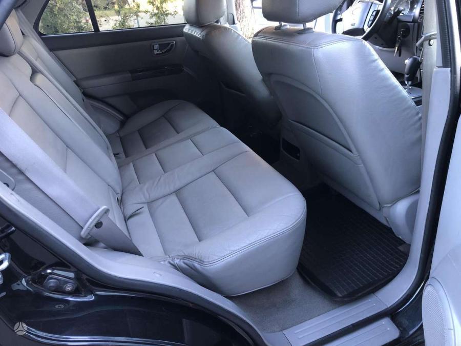 Melns Kia Sorento 2009 Kauņa, ar dzinēja tilpumu 2.50 L un nobraukumu 280 tūkst. km par 3200 €, foto 15 vietnē AUTOMOTO.COM.LV