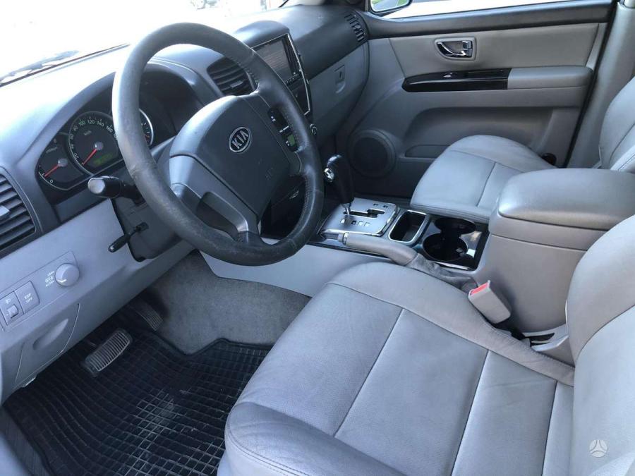 Melns Kia Sorento 2009 Kauņa, ar dzinēja tilpumu 2.50 L un nobraukumu 280 tūkst. km par 3200 €, foto 19 vietnē AUTOMOTO.COM.LV