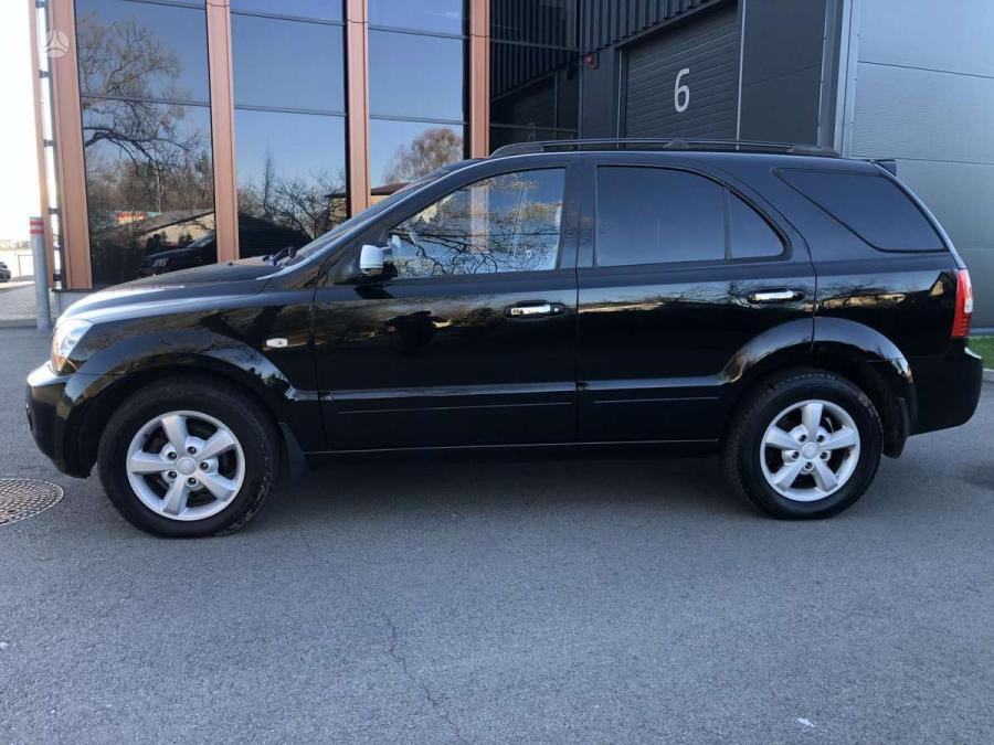 Melns Kia Sorento 2009 Kauņa, ar dzinēja tilpumu 2.50 L un nobraukumu 280 tūkst. km par 3200 €, foto 22 vietnē AUTOMOTO.COM.LV