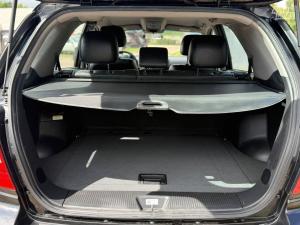 Black Kia Sorento 2009 in Prienai, with an engine capacity of 2.50 L and mileage of 225 thousand km for 3700 €, photo 11 on AUTOMOTO.COM.LV