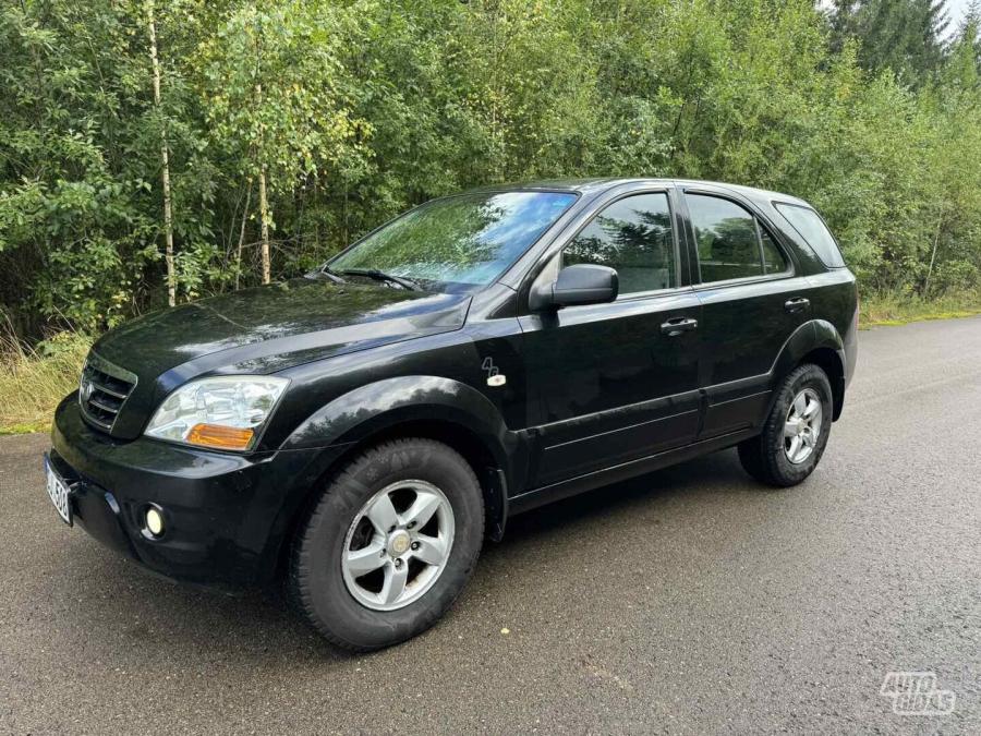 Melns Kia Sorento 2009 Viļņa, ar dzinēja tilpumu 2.50 L un nobraukumu 231 tūkst. km par 3500 €, foto 4 vietnē AUTOMOTO.COM.LV