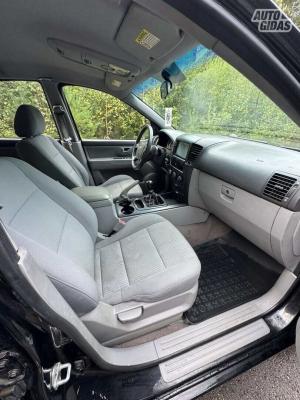 Melns Kia Sorento 2009 Viļņa, ar dzinēja tilpumu 2.50 L un nobraukumu 231 tūkst. km par 3500 €, foto 8 vietnē AUTOMOTO.COM.LV