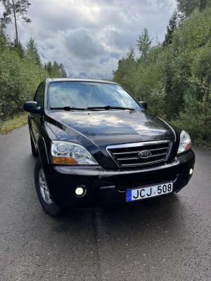 Melns Kia Sorento 2009 Šalčininkai, ar dzinēja tilpumu 2.50 L un nobraukumu 231 tūkst. km par 3500 €, foto 3 vietnē AUTOMOTO.COM.LV
