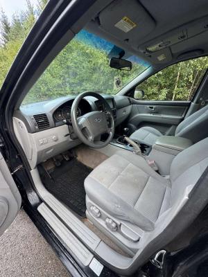 Melns Kia Sorento 2009 Šalčininkai, ar dzinēja tilpumu 2.50 L un nobraukumu 231 tūkst. km par 3500 €, foto 10 vietnē AUTOMOTO.COM.LV