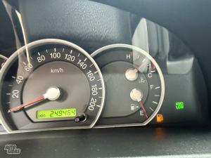 Black Kia Sorento 2009 in Prienai, with an engine capacity of 2.50 L and mileage of 249 thousand km for 2650 €, photo 24 on AUTOMOTO.COM.LV