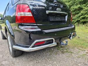 Black Kia Sorento 2009 in Prienai, with an engine capacity of 2.50 L and mileage of 223 thousand km for 3700 €, photo 8 on AUTOMOTO.COM.LV