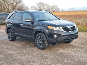 Melns Kia Sorento 2010 Liepāja, ar dzinēja tilpumu 2.20 L un nobraukumu 166 tūkst. km par 8300 €, foto 8 vietnē AUTOMOTO.COM.LV