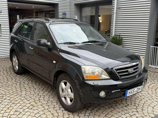 Melns Kia Sorento 2010 Utena, ar dzinēja tilpumu 2.50 L un nobraukumu 241 tūkst. km par 2100 €, foto 2 vietnē AUTOMOTO.COM.LV