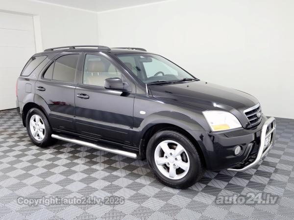 Black Kia Sorento 2010 in Tallinn, with an engine capacity of 2.50 L and mileage of 227 thousand km for 3499 €, photo 1 on AUTOMOTO.COM.LV