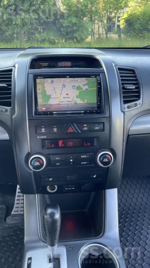 Melns Kia Sorento 2010 Rēzekne, ar dzinēja tilpumu 2.20 L un nobraukumu 272 tūkst. km par 7500 €, foto 16 vietnē AUTOMOTO.COM.LV