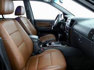 Melns Kia Sorento 2010 Tallina, ar dzinēja tilpumu 2.50 L un nobraukumu 227 tūkst. km par 3499 €, foto 7 vietnē AUTOMOTO.COM.LV