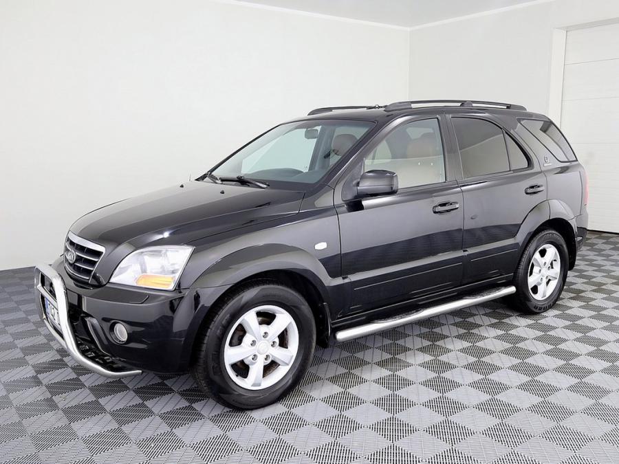 Melns Kia Sorento 2010 Tallina, ar dzinēja tilpumu 2.50 L un nobraukumu 227 tūkst. km par 3499 €, foto 11 vietnē AUTOMOTO.COM.LV