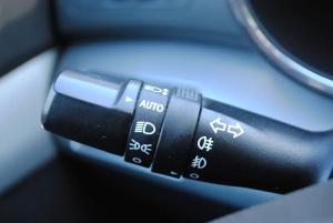 Melns Kia Sorento 2011 Rīga, ar dzinēja tilpumu 2.20 L un nobraukumu 238 tūkst. km par 5690 €, foto 24 vietnē AUTOMOTO.COM.LV