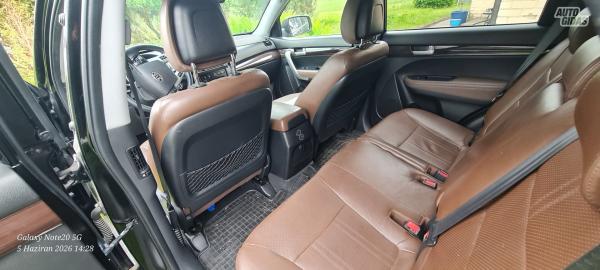 Melns Kia Sorento 2011 Telšiai, ar dzinēja tilpumu 2.20 L un nobraukumu 251 tūkst. km par 6500 €, foto 8 vietnē AUTOMOTO.COM.LV