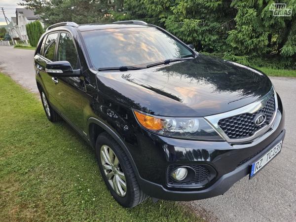 Melns Kia Sorento 2011 Mažeikiai, ar dzinēja tilpumu 2.20 L un nobraukumu 257 tūkst. km par 5450 €, foto 5 vietnē AUTOMOTO.COM.LV