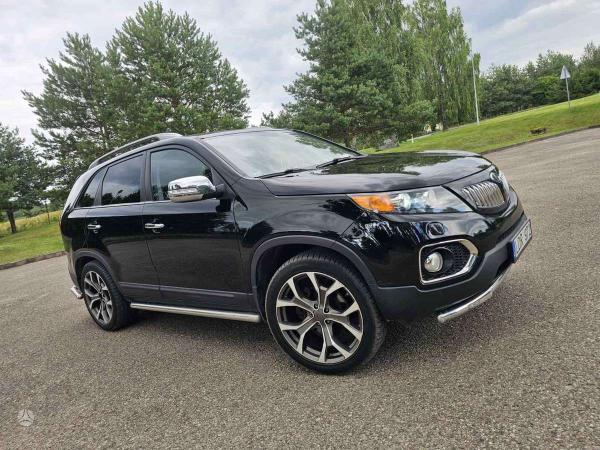 Melns Kia Sorento 2011 Utena, ar dzinēja tilpumu 2.20 L un nobraukumu 267 tūkst. km par 5950 €, foto 3 vietnē AUTOMOTO.COM.LV