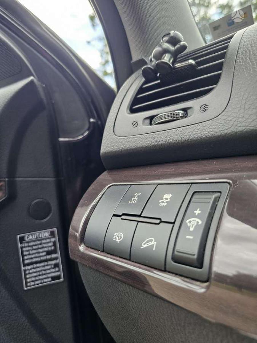 Melns Kia Sorento 2011 Utena, ar dzinēja tilpumu 2.20 L un nobraukumu 267 tūkst. km par 5950 €, foto 8 vietnē AUTOMOTO.COM.LV