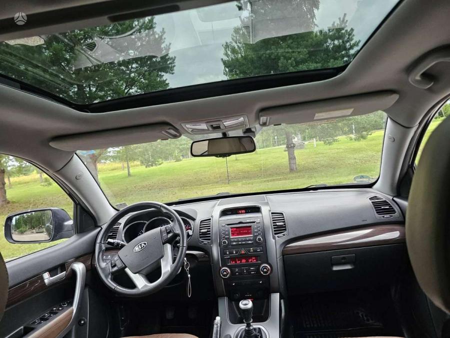 Melns Kia Sorento 2011 Utena, ar dzinēja tilpumu 2.20 L un nobraukumu 267 tūkst. km par 5950 €, foto 10 vietnē AUTOMOTO.COM.LV
