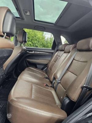 Melns Kia Sorento 2011 Utena, ar dzinēja tilpumu 2.20 L un nobraukumu 267 tūkst. km par 5950 €, foto 13 vietnē AUTOMOTO.COM.LV