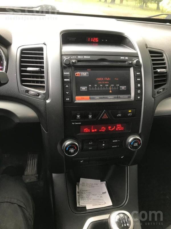 Melns Kia Sorento 2011 Jūrmala, ar dzinēja tilpumu 2.20 L un nobraukumu 320 tūkst. km par 6500 €, foto 7 vietnē AUTOMOTO.COM.LV