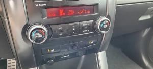 Black Kia Sorento 2012 in Riga, with an engine capacity of 2.20 L and mileage of 231 thousand km for 9200 €, photo 24 on AUTOMOTO.COM.LV
