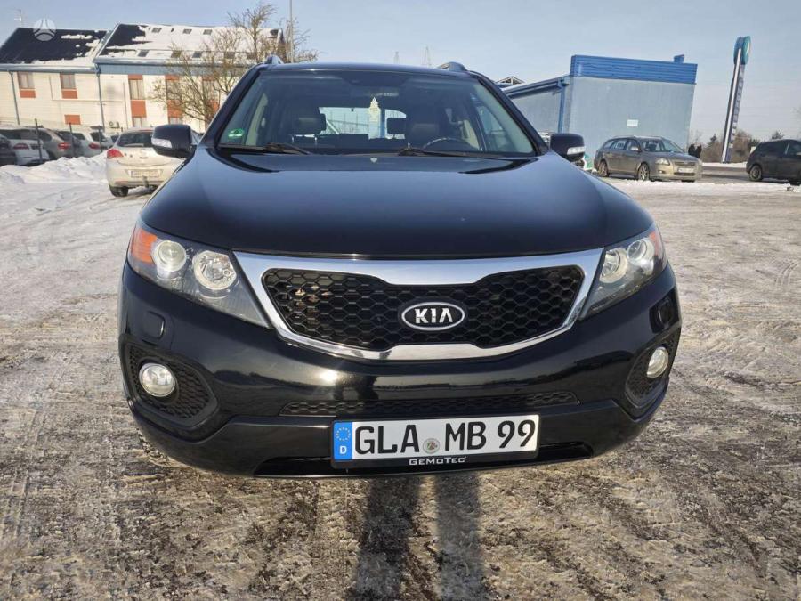 Melns Kia Sorento 2013 Marijampole, ar dzinēja tilpumu 2.20 L un nobraukumu 225 tūkst. km par 6950 €, foto 8 vietnē AUTOMOTO.COM.LV