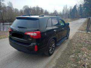 Melns Kia Sorento 2013 Panevēža, ar dzinēja tilpumu 2.20 L un nobraukumu 265 tūkst. km par 9100 €, foto 5 vietnē AUTOMOTO.COM.LV