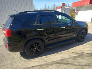 Melns Kia Sorento 2013 Panevēža, ar dzinēja tilpumu 2.20 L un nobraukumu 265 tūkst. km par 9100 €, foto 7 vietnē AUTOMOTO.COM.LV