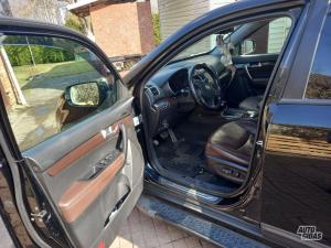Melns Kia Sorento 2013 Panevēža, ar dzinēja tilpumu 2.20 L un nobraukumu 265 tūkst. km par 9100 €, foto 18 vietnē AUTOMOTO.COM.LV