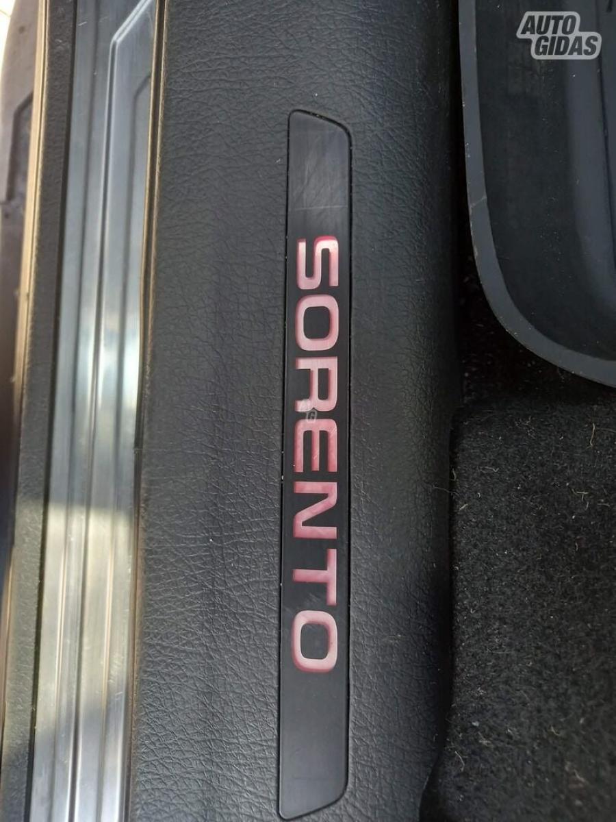 Melns Kia Sorento 2013 Panevēža, ar dzinēja tilpumu 2.20 L un nobraukumu 265 tūkst. km par 9100 €, foto 24 vietnē AUTOMOTO.COM.LV