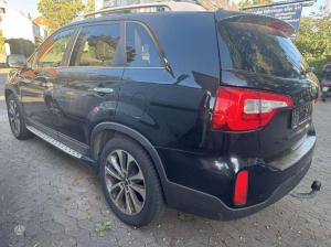 Melns Kia Sorento 2013 Vilkaviškis, ar dzinēja tilpumu 2.20 L un nobraukumu 174 tūkst. km par 8300 €, foto 5 vietnē AUTOMOTO.COM.LV