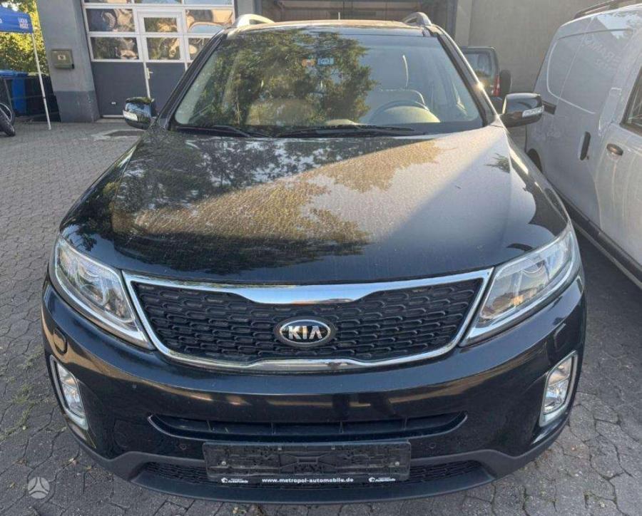 Melns Kia Sorento 2013 Vilkaviškis, ar dzinēja tilpumu 2.20 L un nobraukumu 174 tūkst. km par 8300 €, foto 7 vietnē AUTOMOTO.COM.LV
