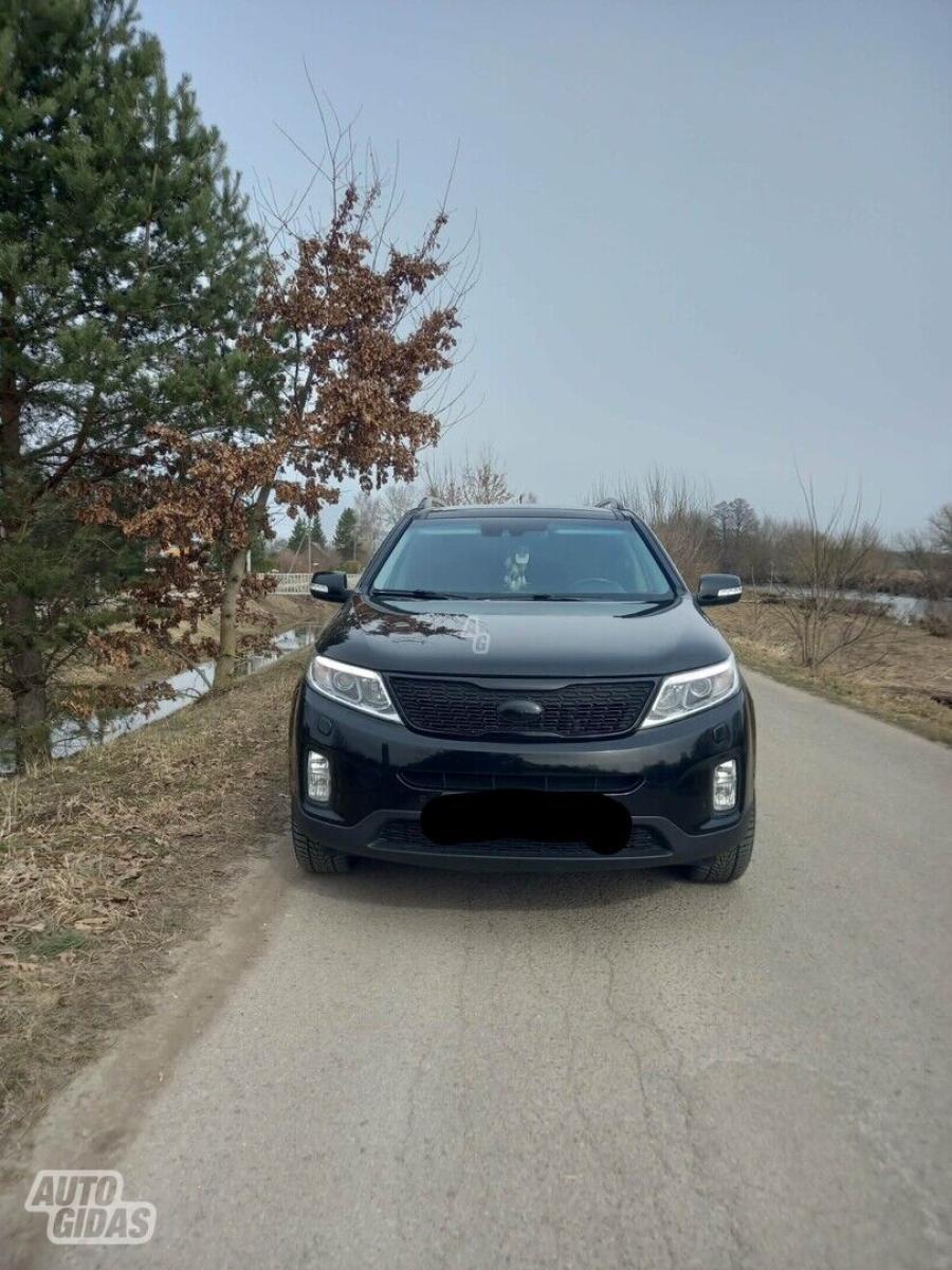 Melns Kia Sorento 2013 Panevēža, ar dzinēja tilpumu 2.20 L un nobraukumu 268 tūkst. km par 8350 €, foto 3 vietnē AUTOMOTO.COM.LV