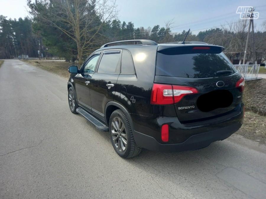 Melns Kia Sorento 2013 Panevēža, ar dzinēja tilpumu 2.20 L un nobraukumu 268 tūkst. km par 8350 €, foto 5 vietnē AUTOMOTO.COM.LV