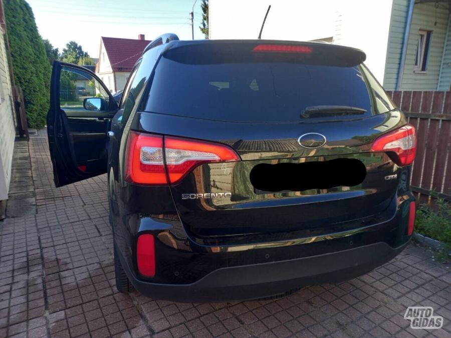 Melns Kia Sorento 2013 Panevēža, ar dzinēja tilpumu 2.20 L un nobraukumu 268 tūkst. km par 8350 €, foto 7 vietnē AUTOMOTO.COM.LV